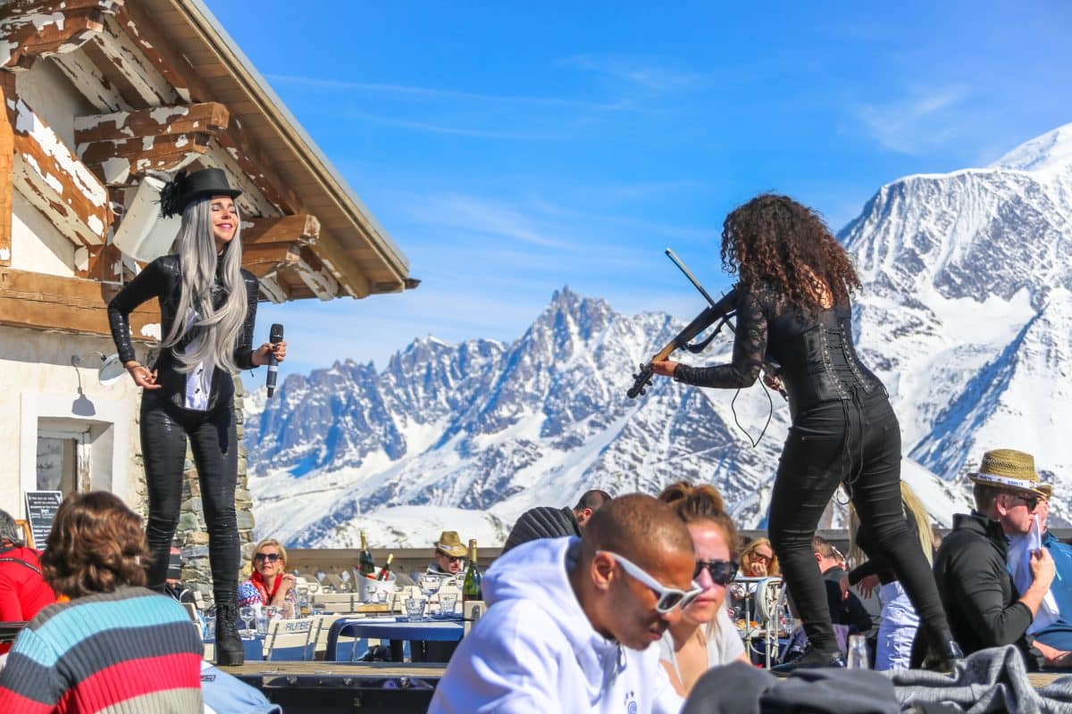 A First-Timer’s Guide to Megève’s Charming Après-Ski Scene - SIGNATURE BRIDE
