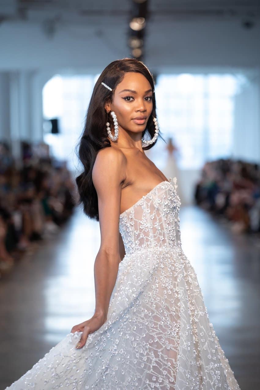 BRIDAL FASHION WEEK: SPRING 2020 - SIGNATURE BRIDE